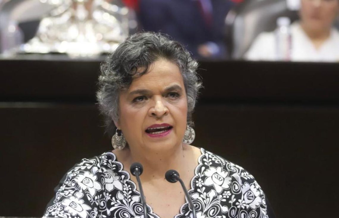 De Tlaxcala al mundo político: Conoce la trayectoria de Beatriz Paredes ...